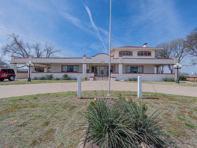 1400 Sam Houston St, Sweetwater, TX 79556 | MLS #20986 | Compass