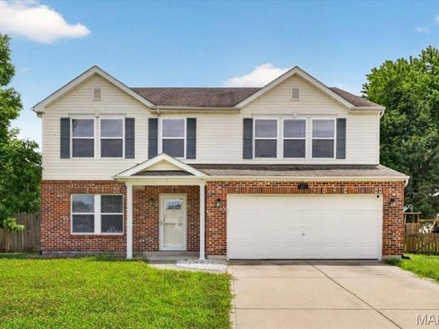 1400 Timberbrook Dr, Mascoutah, IL 62258