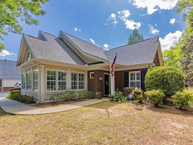 1400 Village Ln, Roswell, GA 30075