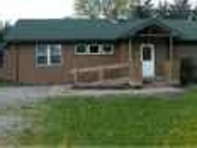 $1400 / 4br Nice, updated 4 bed, 2 bath home with Garage near Lake Superior 5318 Ryan Road