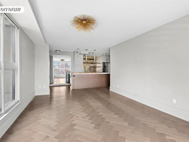 1400 5TH Avenue 8E