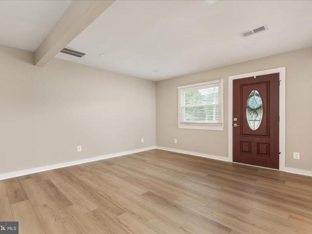 14013 Glenkirk Road