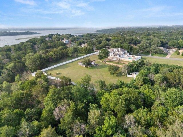 14010 Horseshoe Cir, Woodway, TX 76712