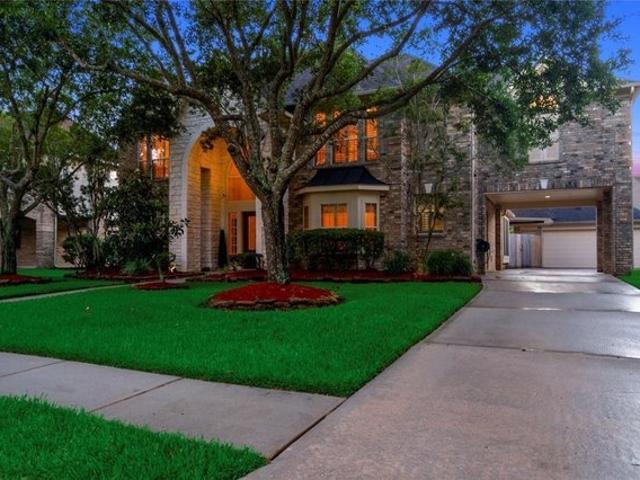 14011 Windy Stream Ln, Houston, TX 77044