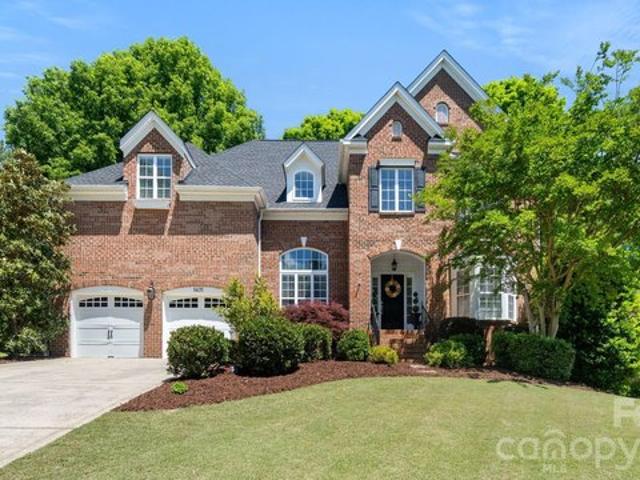 14011 Shanghai Links Pl, Charlotte, NC 28278