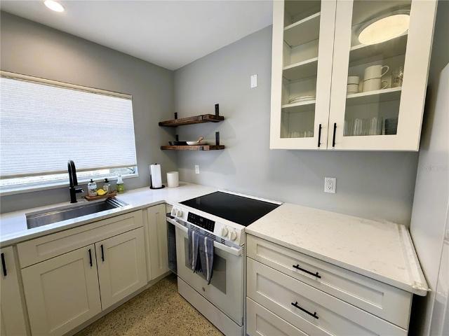 14017 W Parsley Dr, Madeira Beach, FL 33708 | MLS #TB8494