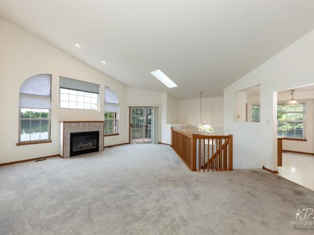 14017 S Cambridge Circle