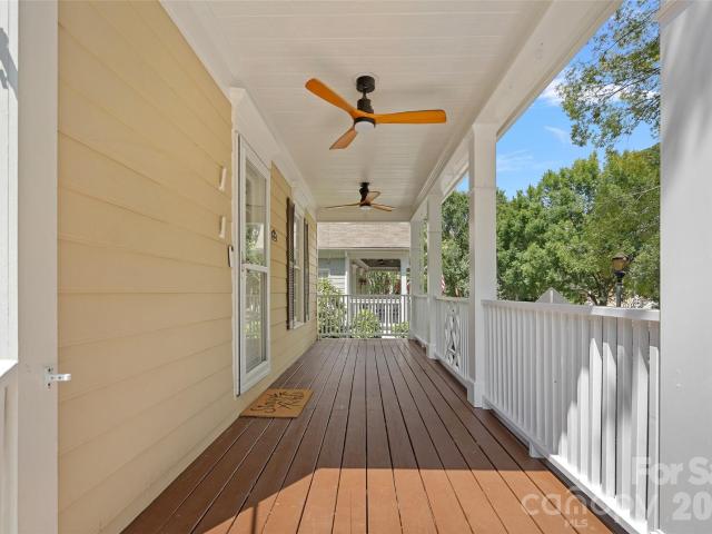 14015 Garden District Row
