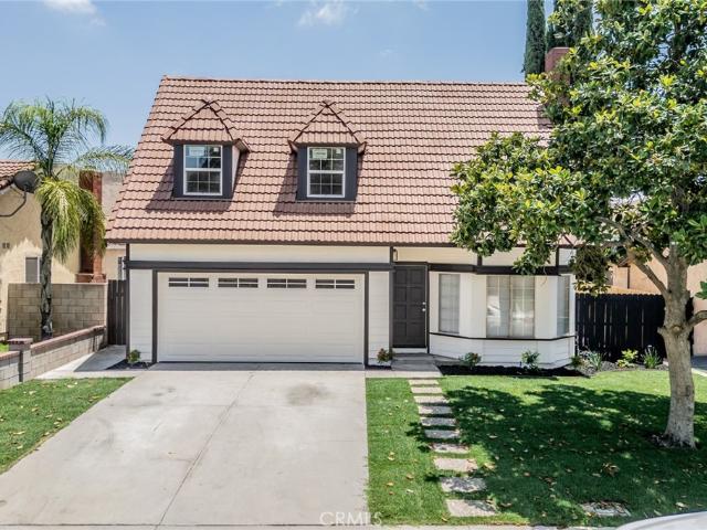 14015 Hillcrest