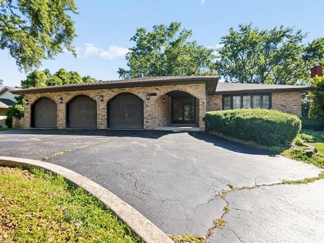 14015 S Cherokee Trl, Homer Glen, IL 60491