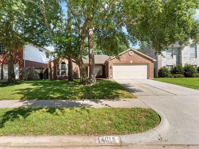 14018 Gray Bear Cir, Cypress, TX 77429