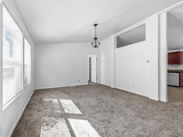 14019 Park Ave