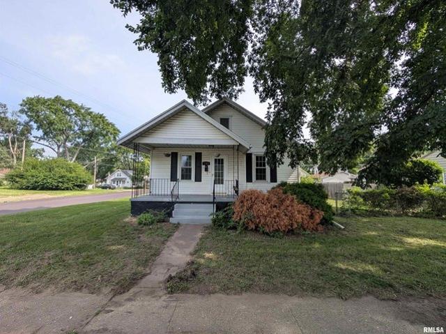 1401 Market St, Pekin, IL 61554