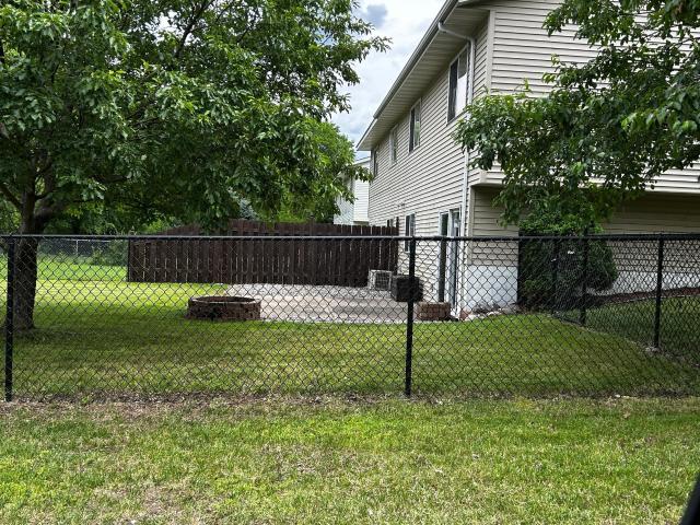 1401 Mcintosh Circle