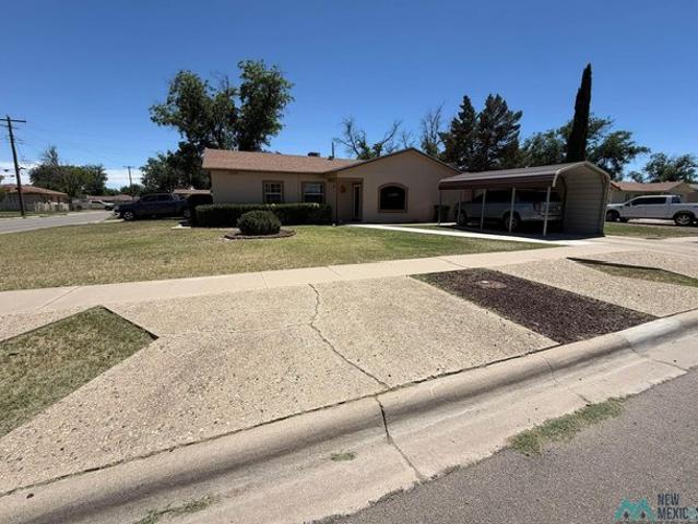 1401 Normandy St, Carlsbad, NM 88220