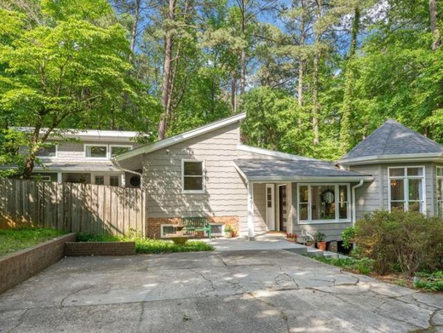 1401 Old Trinity Cir, Raleigh, NC 27607