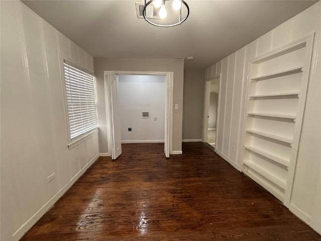 1401 Austin Street
