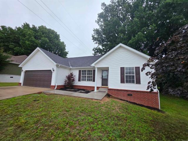 1401 Amanda Lane
