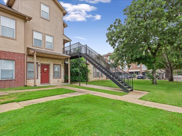 1401 Bagby Avenue # 4