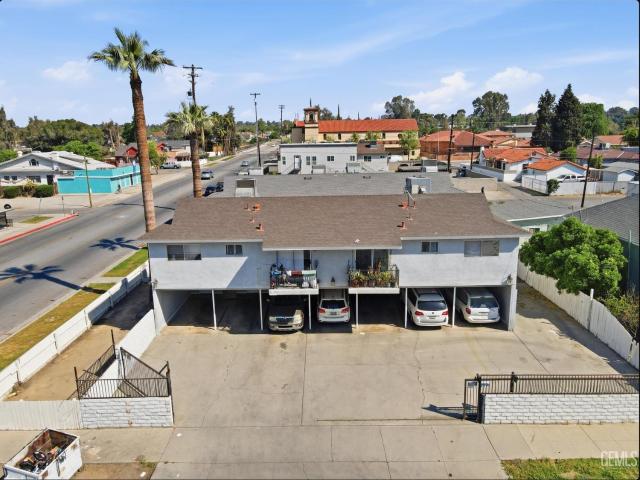 1401 Baker Street