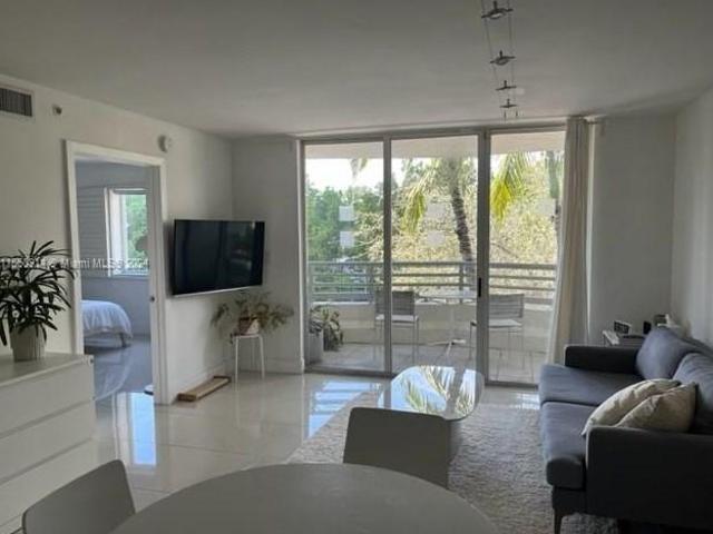 1401 Bay Rd #309, Miami Beach, FL 33139