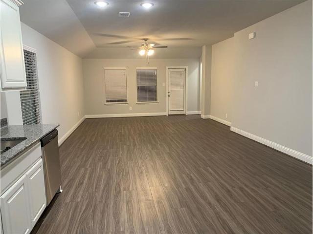 1401 Brindle Drive