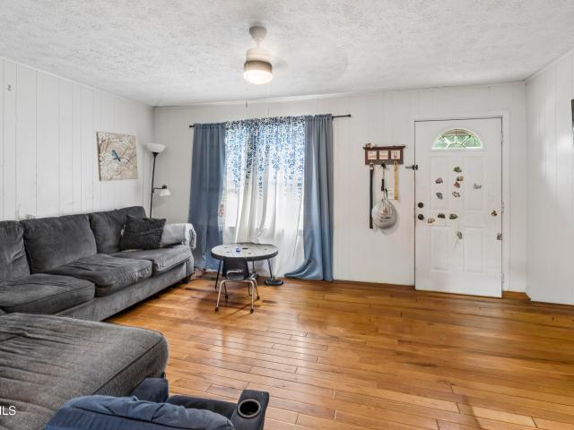 1401 Charity Hill Road