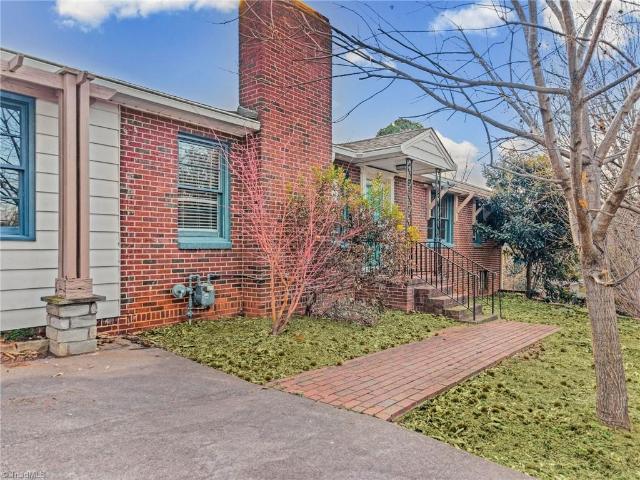 1401 Drumcliffe Road