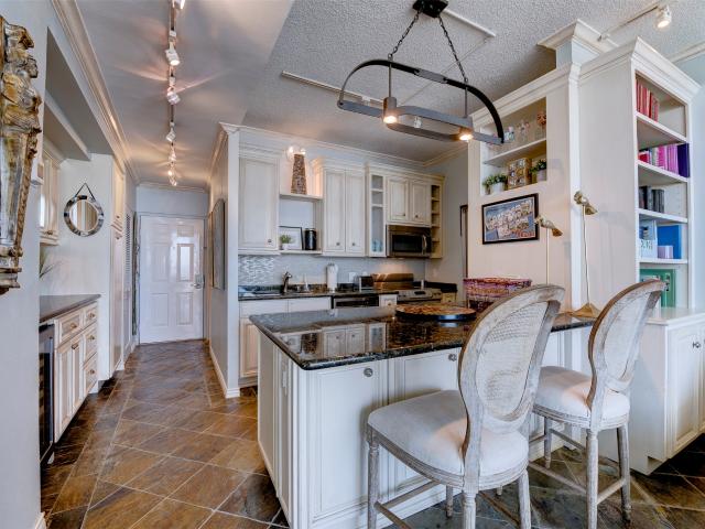 1401 E Beach Dr, Unit 1207, Galveston, TX 77550 | MLS #70422