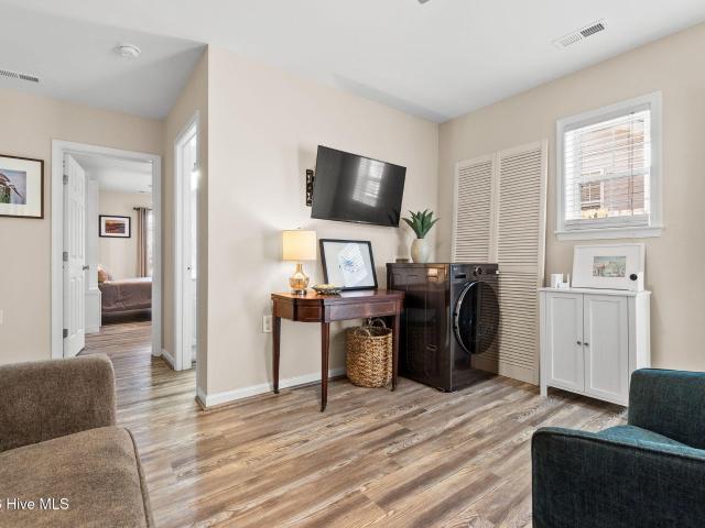 1401 E Oak Island Dr, Oak Island, NC 28465 | MLS #100562