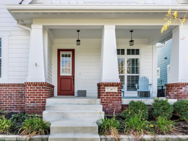 1401 Farmhouse Drive