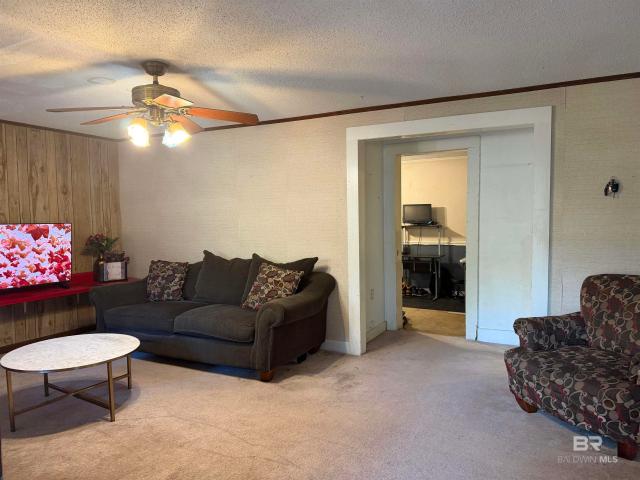1401 Forest Ridge Road