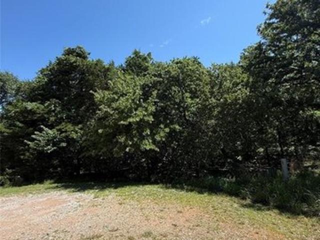 1401 Glenoak Rd, Norman, OK 73026