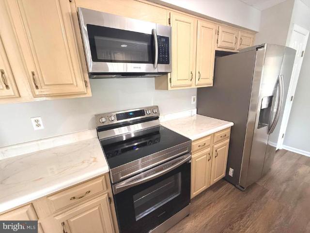 1401 H Sage Lane # 1401 H