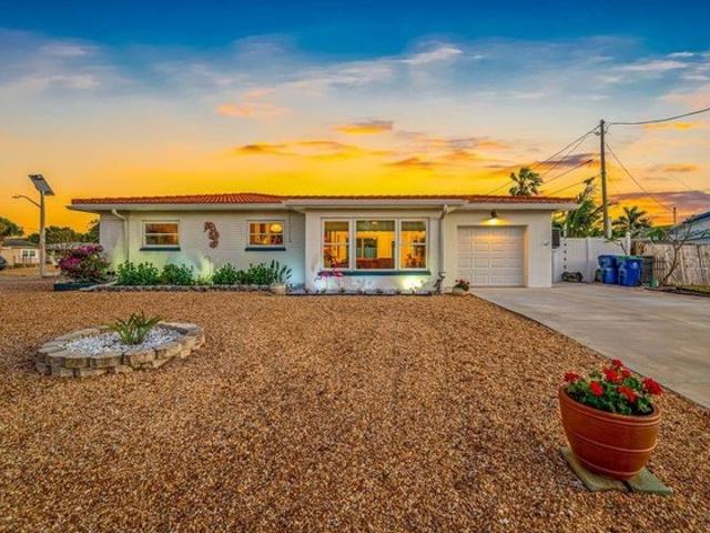 1401 Island Dr S, South Pasadena, FL 33707
