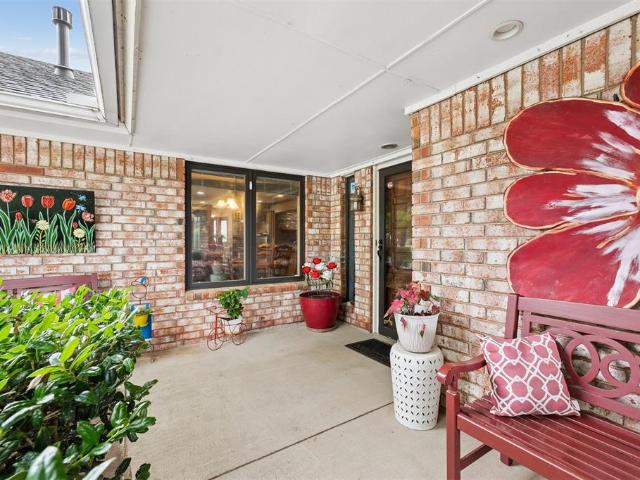 1401 Kingsgate Road