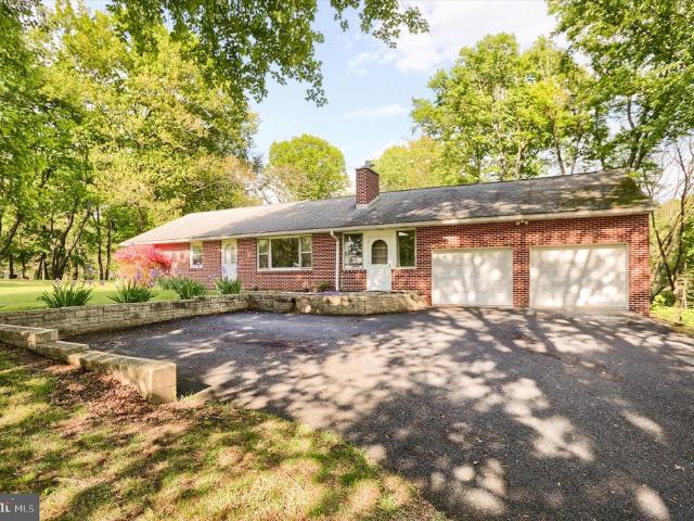 1401 La Carr Lane