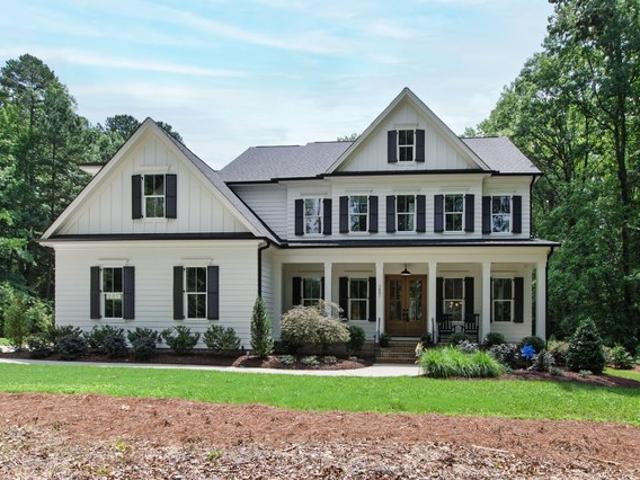 1401 Lake Adventure Ct, Raleigh, NC 27613