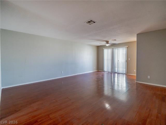 1401 Linnbaker Lane 202