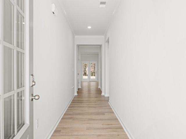 1401 Lincoln Lane