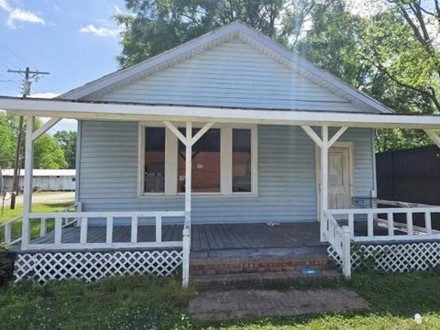 1401 Pine St, Winnsboro, LA 71295