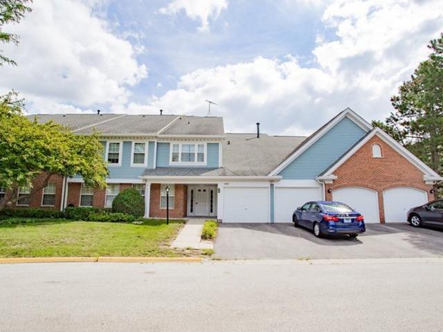 1401 Plum Ct Apt D, Mount Prospect, IL 60056