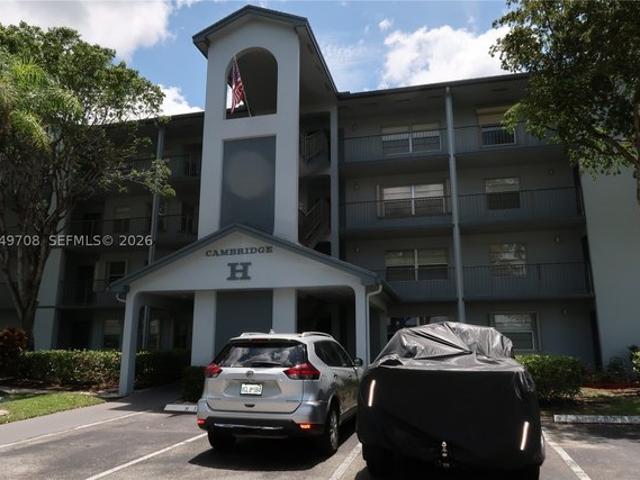 1401 SW 128th Ter Unit 211H, Pembroke Pines, FL 33027