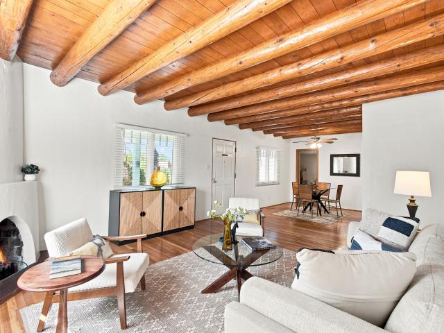 1401 Santa Cruz Drive