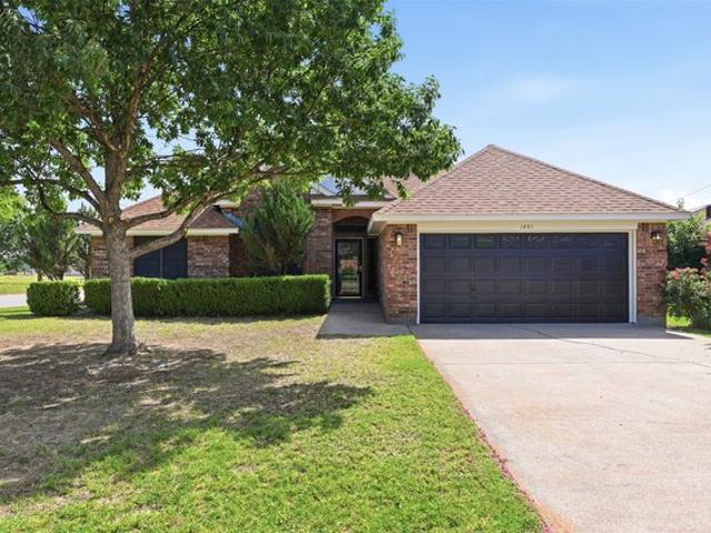 1401 Spanish Oak Dr, Granbury, TX 76048
