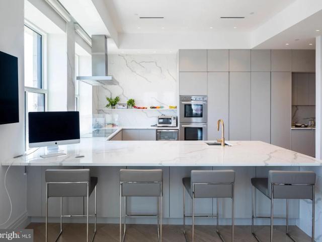 1401 Spruce St, Unit PHF, Philadelphia, PA 19102 | MLS #PAPH2564 | Compass