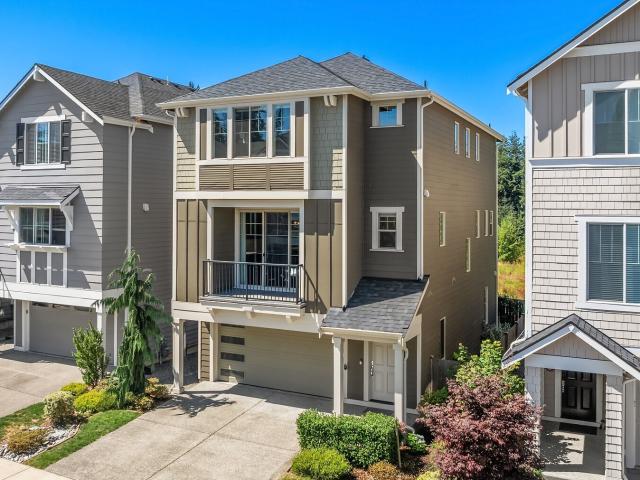 1401 th Pl W, Lynnwood, WA 98087 | MLS #2500 | Compass