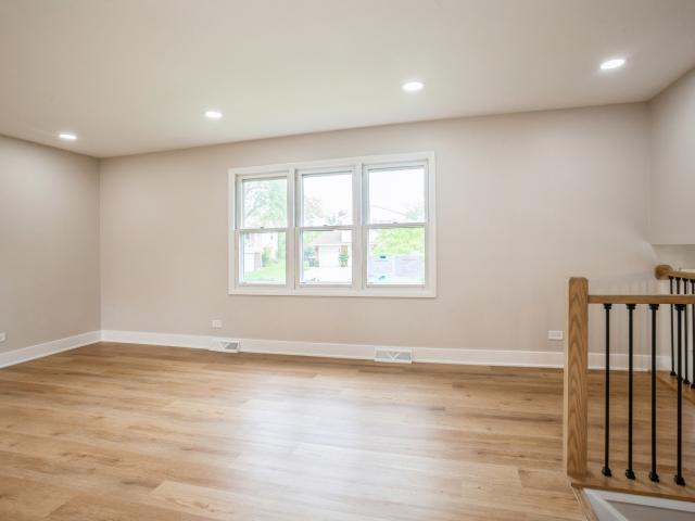 1401 Volkamer Trail