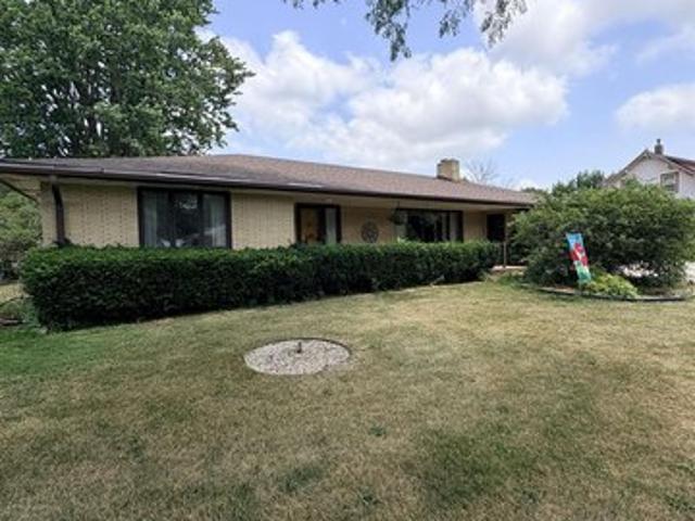 1401 W 5th St, Storm Lake, IA 50588