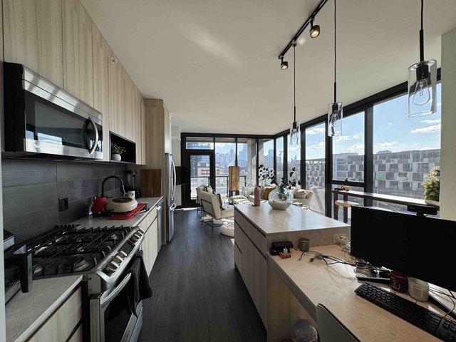 1401 W Randolph St Unit 609, Chicago, IL 60607